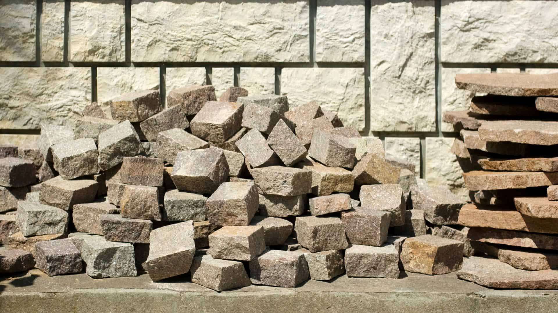 Retaining & Seating Walls | Michalski Lawn Care